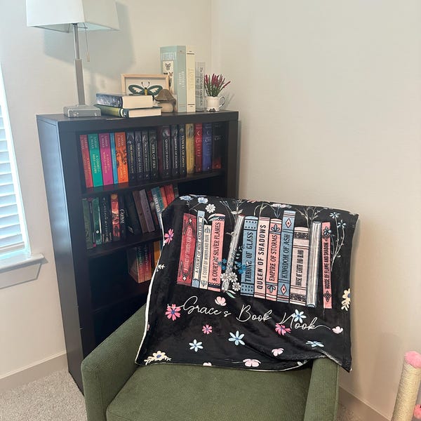 Personalized Floral Book Blanket, Custom Books & Name Library Gift for ...