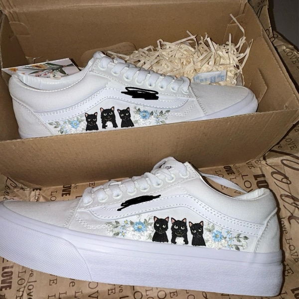 Embroidered Converse/ Converse Custom Constellation Embroidery ...