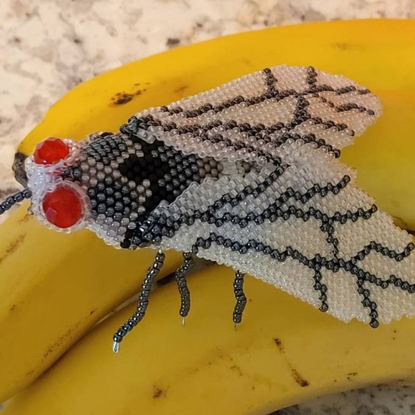 PDF Seed Bead Fly Pattern, Brick Stitch Beading Bug Pattern Tutorial ...