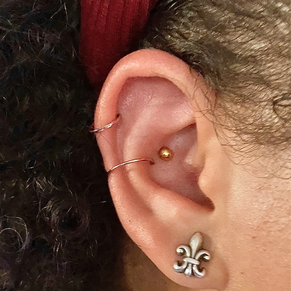SNUG HOOP • Snug Earring • Cartilage Twist Hoop • Gold Hoop Earrings ...