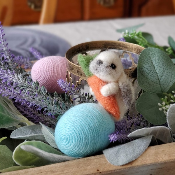 Needle Felted Lop Eared Bunny With Carrot, Needle Felted Cottontail ...