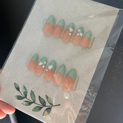 Cottage Core Green Frog Nails - Etsy