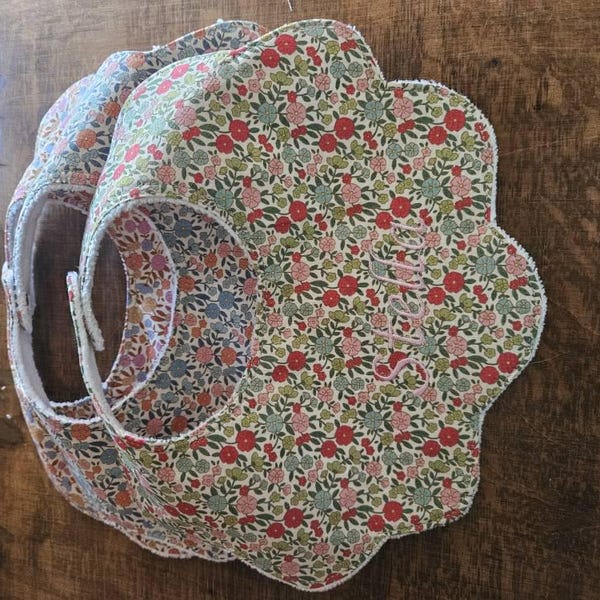 Scalloped Baby Bib PDF Sewing Pattern | Beginner Friendly | 6 Months ...