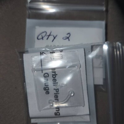 Magnapin How to Wear a Brooch or Pin Without Putting a Hole or ...