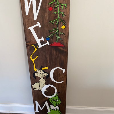 Grinch Welcome Sign - Etsy