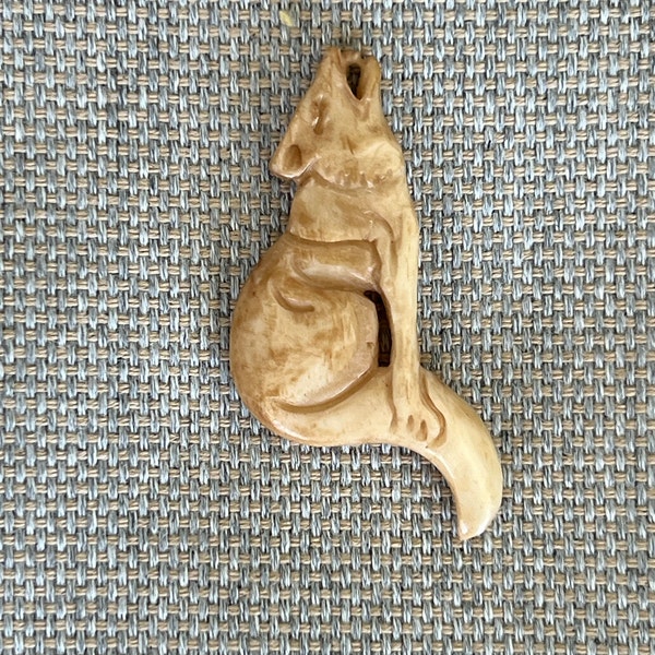 Deep Relief "antiqued" Howling Wolf , Buffalo Bone Carving , Supplies ...