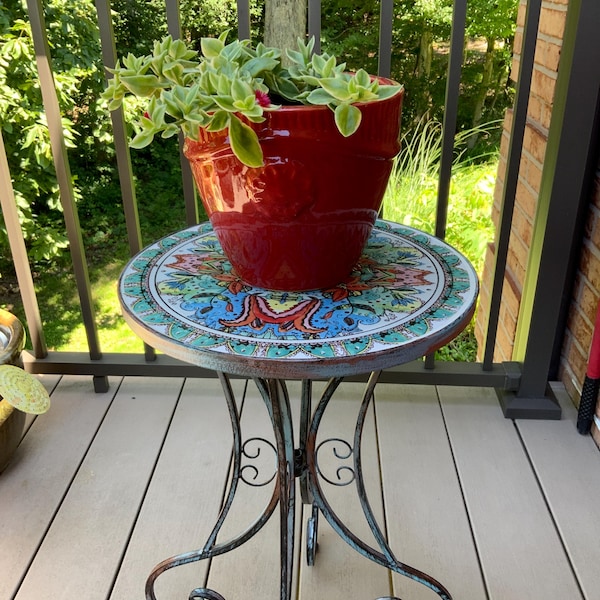 Maya Sage Ceramic Planter Pot With Saucer Attached/ Planters and Pots ...