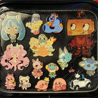 Vee Dandys World Roblox Keychain - Etsy Canada