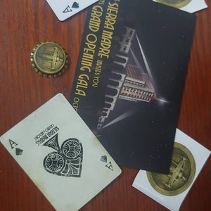 Two Bears High-fiving Doc Mitchell's Rorschach Test - Etsy Canada