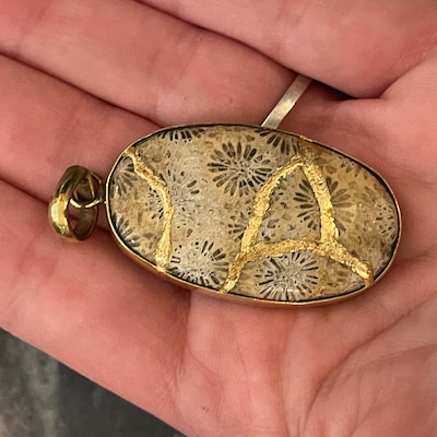 Pendant Repaired With Kintsugi Kintsukuroi Japanese Art 22k Gold Egg ...