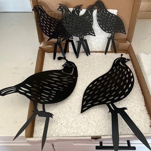 Garden Metal Rabbit Yard Art Outdoor Decor Rabbit Decor Garden Art ...