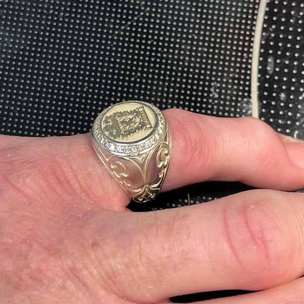 Class Rings, Silver Class Rings, Graduation Rings, Unique Class Rings ...