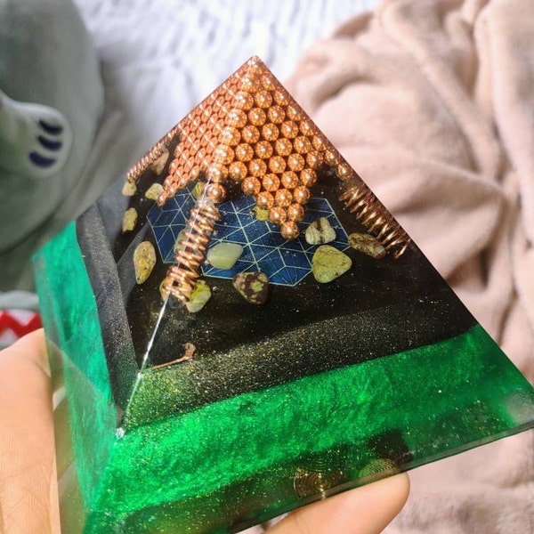 8-sided Pyramid of Giza/cheops, 120mm Base - Silicone Mold With HDPE ...