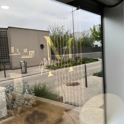 Personalised Gold Leaf Effect Window Sticker Chrome Gold Decal ...