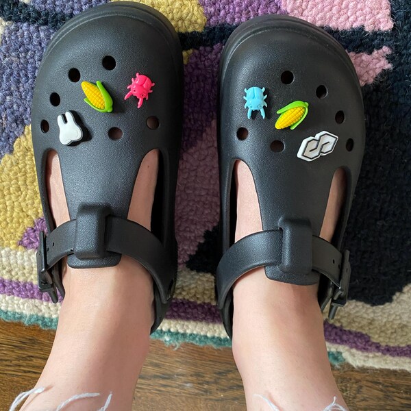 Deluxe Metal Dog Shoe Charm for Rubber Clogs Yorkie, Pomeranian, Bichon ...