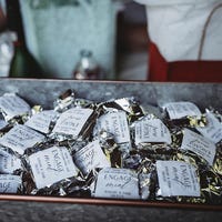 Tis the Season to Get Tipsy Wine Labels Holiday Wine Labels Christmas ...