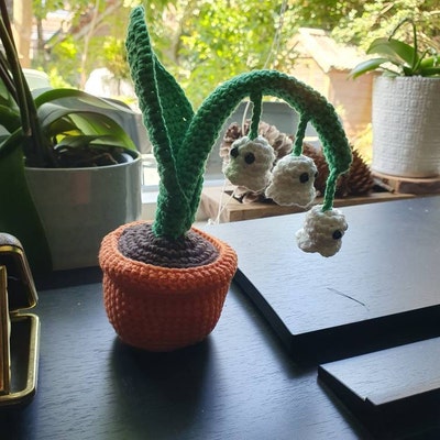 Crochet Flower PATTERN Lily of the Valley Halloween Wee Ghost - Etsy