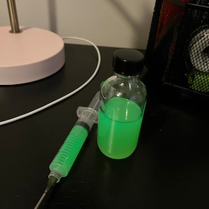 Re-animator Reagent Prop Replica - Etsy
