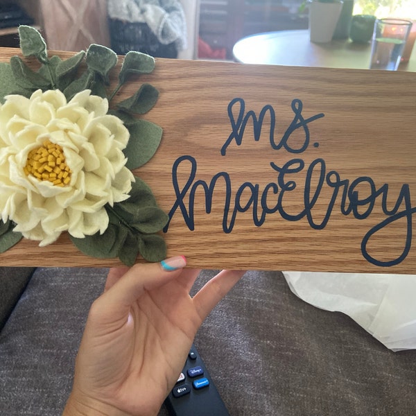 Floral Teacher Classroom Decor Personalized Felt Flower Name Sign Hand ...