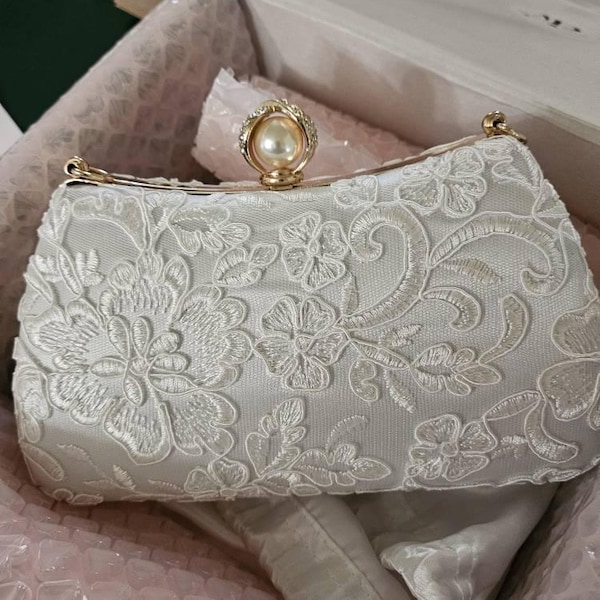 Personalized Pearl Clutch Bag, Pearl Evening Bag, Bridal Clutch With ...