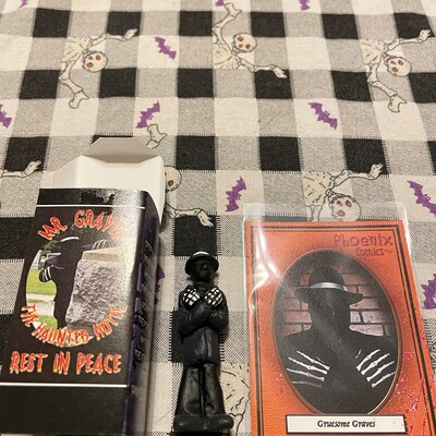 Spooky Boo Rhodes Mini Figurine by Phoenixcomicstoys - Etsy