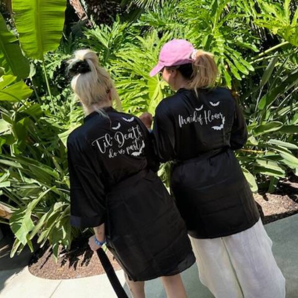 Bridal Bats Robe, Bridesmaid Robes, Gothic Bridal Party,gothic Bride ...