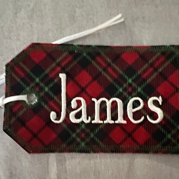 Applique & Embroidery Originals Digital Design 2213 Gift Tag In-the ...