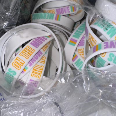 Custom Silicone Bracelet Make Your Own Rubber Wristbands With CUSTOM ...