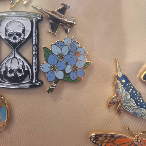 Forget-me-not Enamel Pin | Plant Enamel Pin | Flower Enamel Pin - Etsy