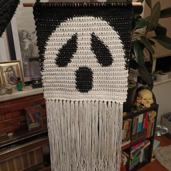 Ghost Tapestry Crochet Pattern / Wall Hanging / Instant Download ...