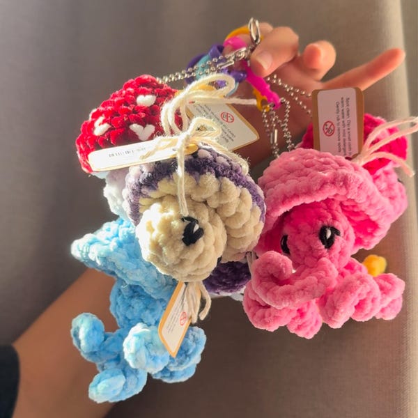 LOW SEW Frog Crochet Pattern, Frog Rag Doll, Frogbert the Rag Doll ...