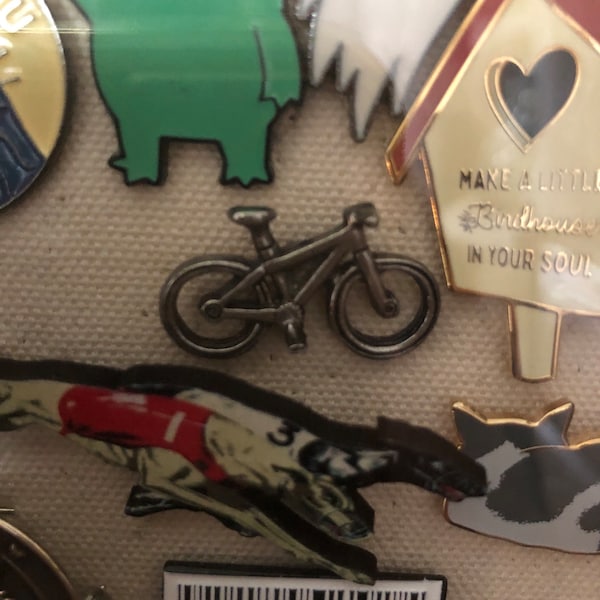 Bicycle Lapel Pin - CC428- Bike, Byclist, Cycle, Pedal Bike, Recreation ...