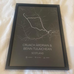 Any Route Minimalist Map Design Circular Grayscale - Etsy