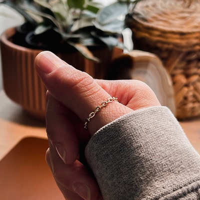 Rose Gold Thin Chain Ring, Delicate Curb Chain Ring, Minimalist Ring ...