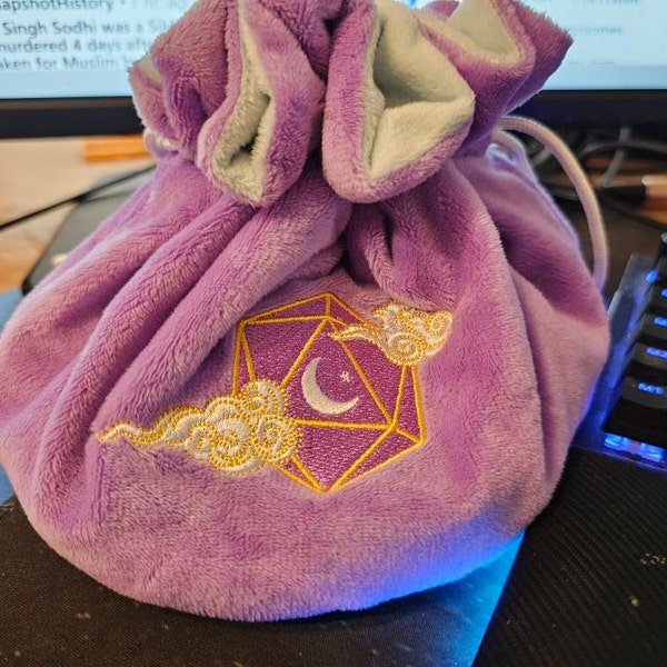 Dreamy Multi Pocket Dice Bag. Transportable Dice Storage for TTRPG Dice ...