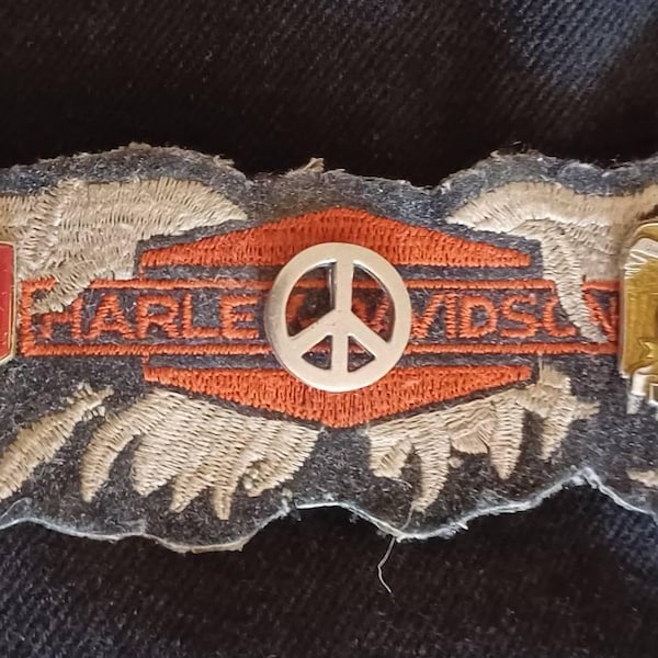 Peace Sign Lapel Pin - CC370- Peace, Hippie, Symbol of Peace - Etsy