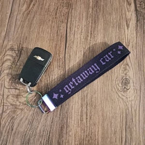 Professional Yapper Keychain, Funny Meme Trend Keyfob, Funny Y2k Meme ...