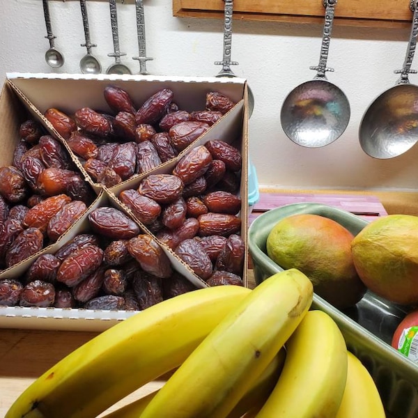 Soft Rutab Medjool Dates Organically Grown 2025 Harvest Nature's Candy ...