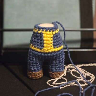 Mando and Baby Alien Crochet Pattern Amigurumi - Etsy