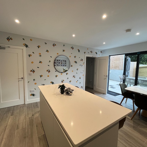 Southern Magnolia Flower Wallpaper. Removable Peel and Stick, Pre ...