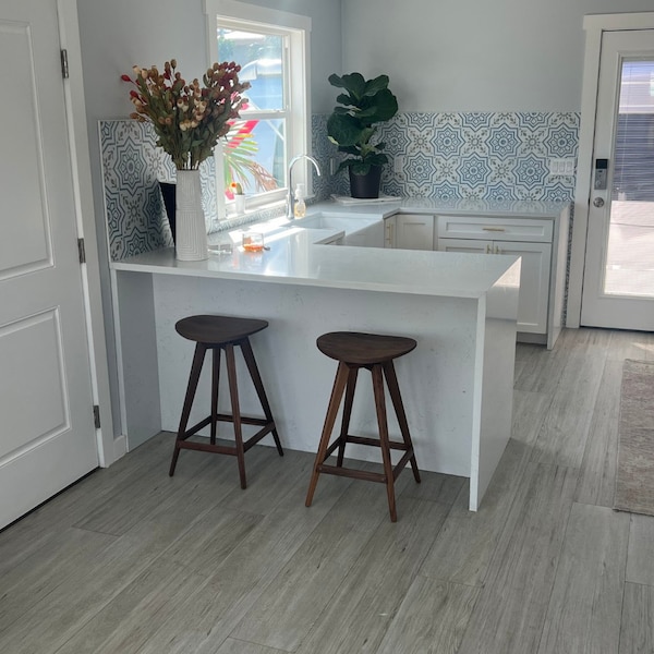 Solid Wood Swivel Bar Stool - Cupped Seat, USA Made - Etsy