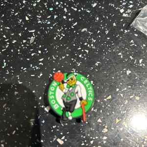 Shoe Charms to Fit Crocs Pvc Rubber Mix Styles Lips Kiss Butterfly ...