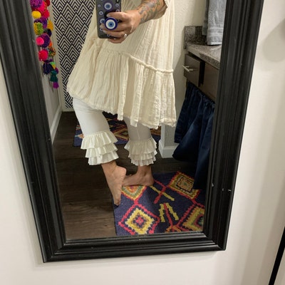 Triple Ruffle Leggings Ladies Sizes Capri Length . Amazing Quality ...