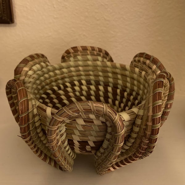 Medium **elephant Ear** Basket - Etsy