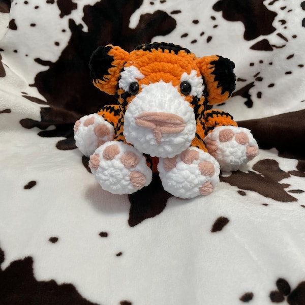 Tiger 2-in-1 Crochet Pattern - Endangered Species Plushie, Tiger Plush ...