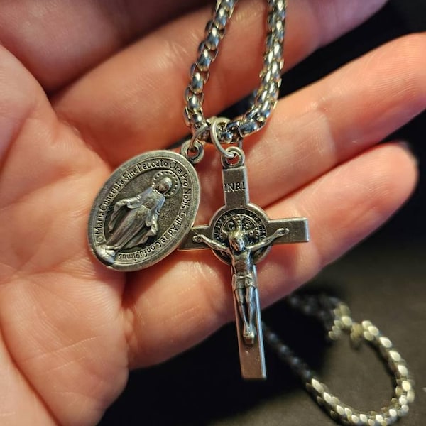 Religious Chain Cross Necklace Catholic Saint Medal Mens Womens ...