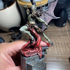 Akata Gnoll God Huge Miniature by Archvillain Games. - Etsy