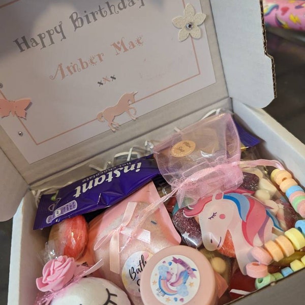 Teenage Pamper Gift Box Relaxation Set /mini Pamper Me/ Teen Queen ...