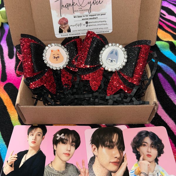 STRAY KIDS SKZOO Bang Chan, Lee Know, Changbin, Hyunjin, Han, Felix ...