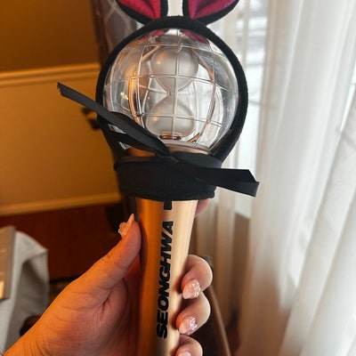 Ateez Aniteez Seonghwa Ddeongbyeoli Lightstick Cover Lightiny Bunny ...